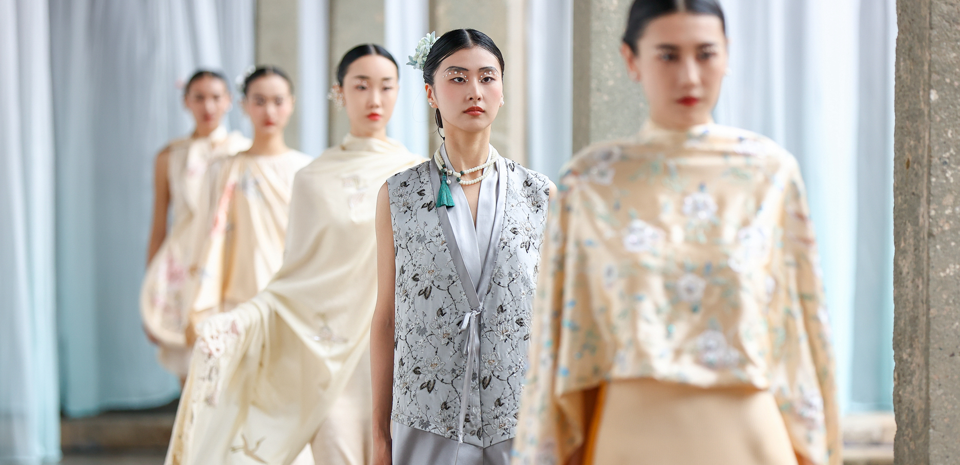 妩WOO 中国精品品牌